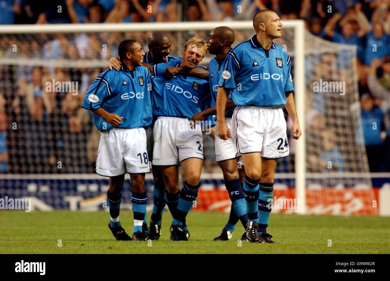 Paulo wanchope and steve howey after scoring the third goal hi-res ...