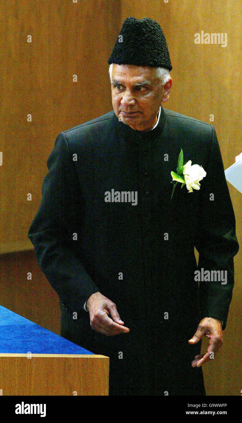 Bashir ahmad msp hi-res stock photography and images - Alamy