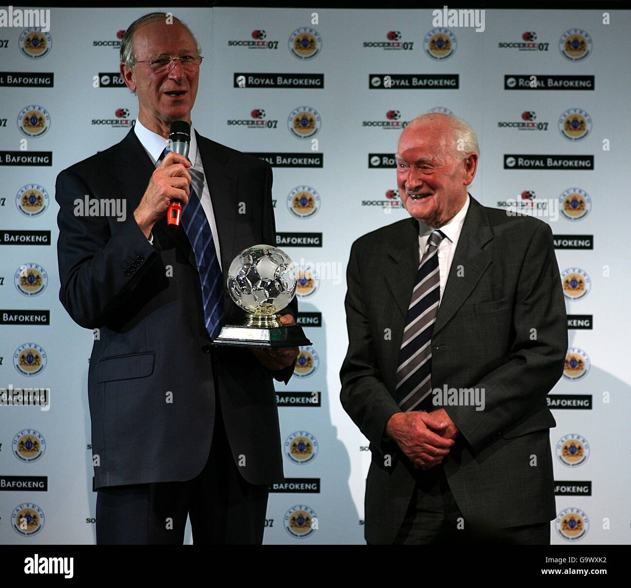 Soccerex London Forum - Wembley Stadium. Sir Tom Finney receives his ...