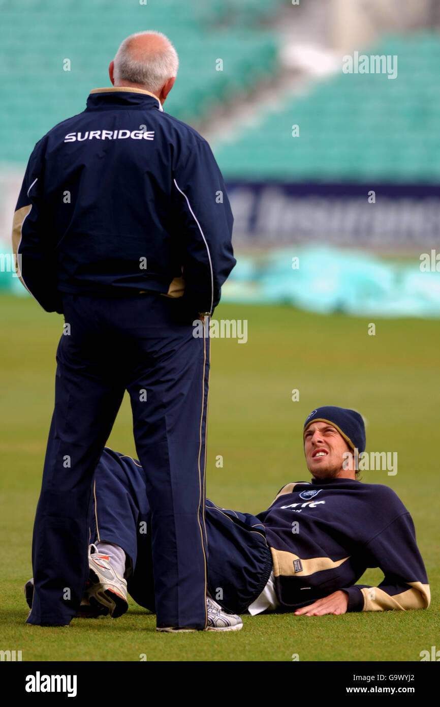 Surrey coach alan butcher chats neil saker hi-res stock photography and ...