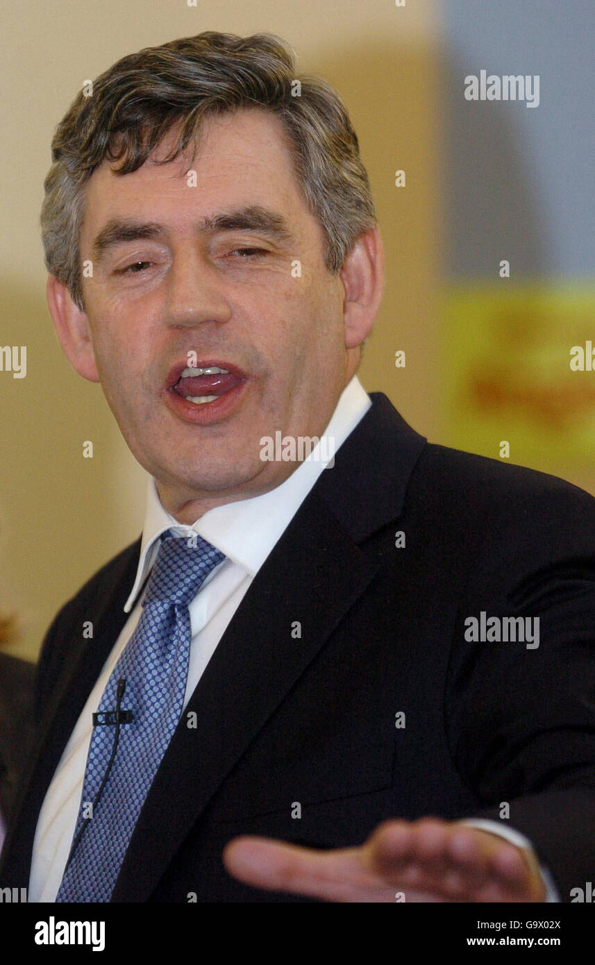 Gordon brown leadership campaign hi-res stock photography and images ...