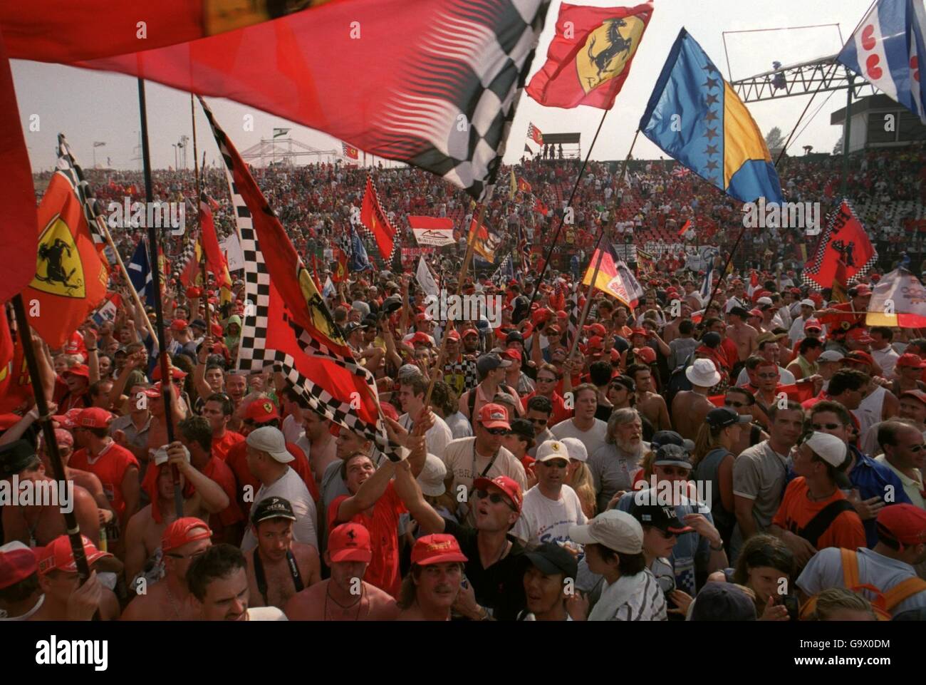 F1 grand prix flags hi-res stock photography and images - Alamy