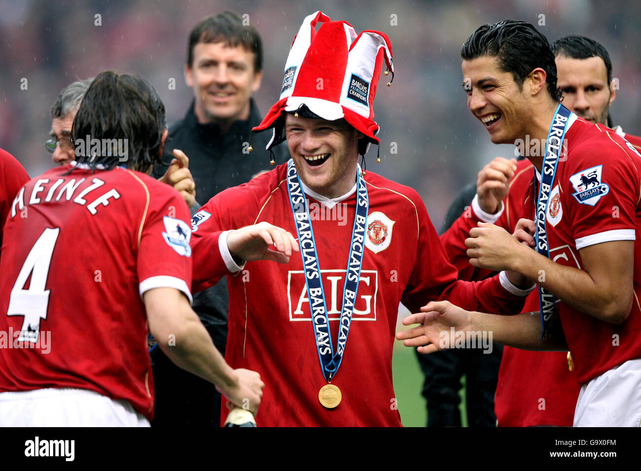 Wayne cristiano ronaldo celebrate winning the english premierleague hi ...