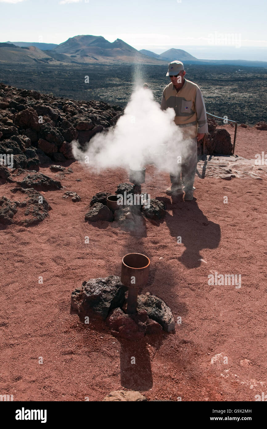 Hot steam of water hi-res stock photography and images - Alamy