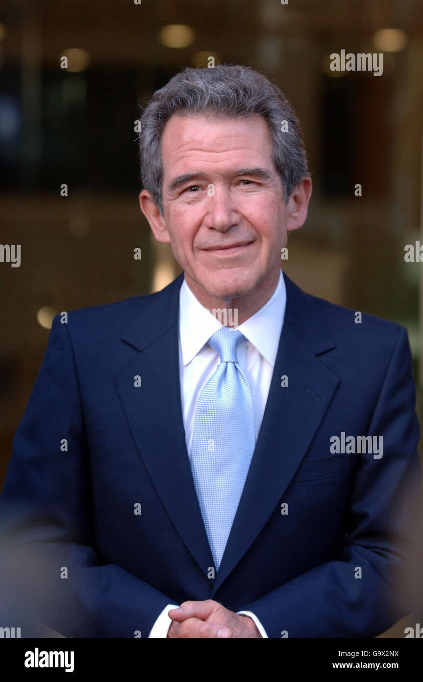 Lord browne hi-res stock photography and images - Alamy