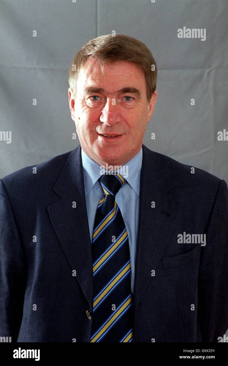 Geoff brown hi-res stock photography and images - Alamy