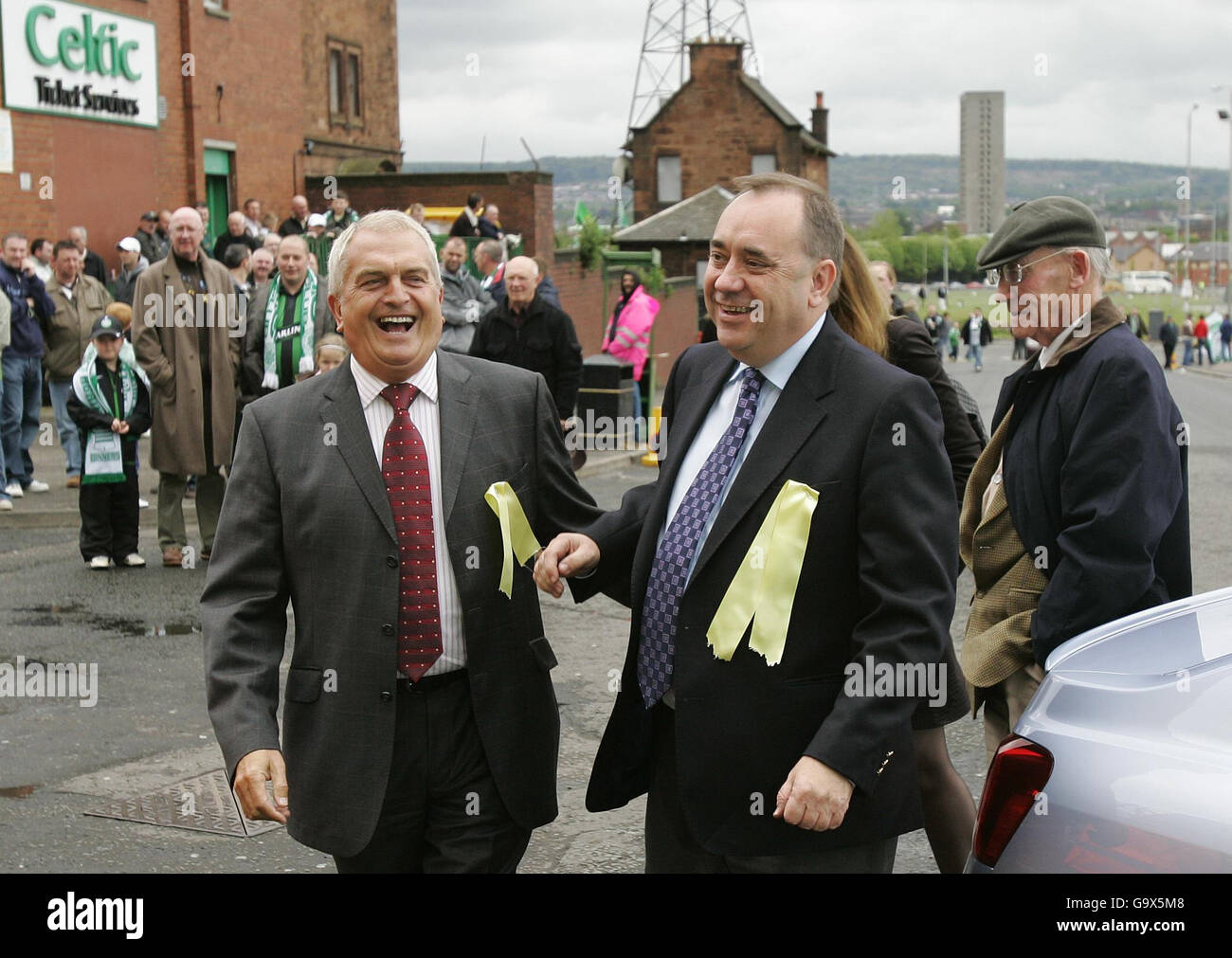 SNP leader Alex Salmond (centre) shakes hands with Brian Dempsey, as he ...
