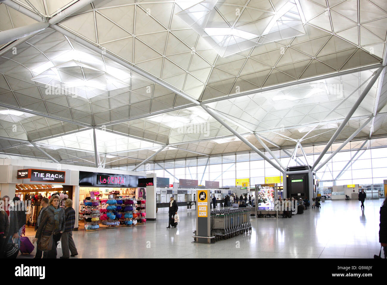 Interior of the main terminal Building at London Stanstead Airport ...