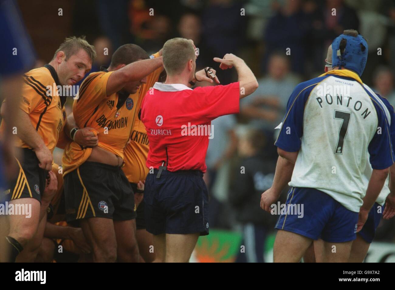 Referee roy maybank c signals a scrum hi-res stock photography and ...
