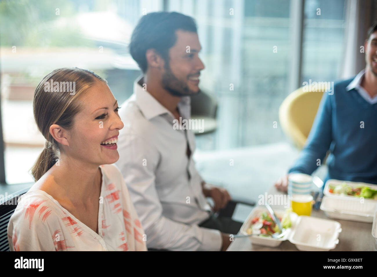 Business people having breakfast Stock Photo - Alamy