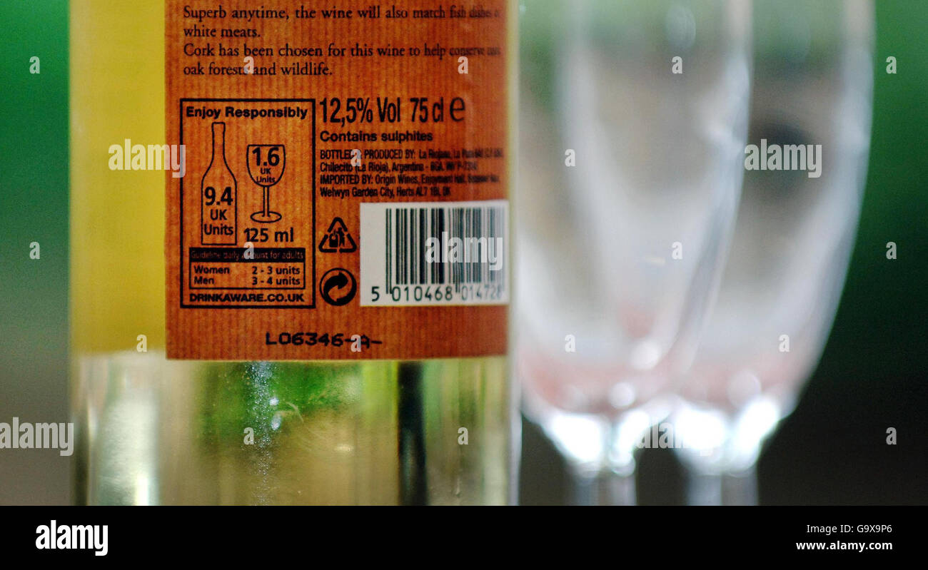 Government health warning for alcoholic drinks Stock Photo - Alamy