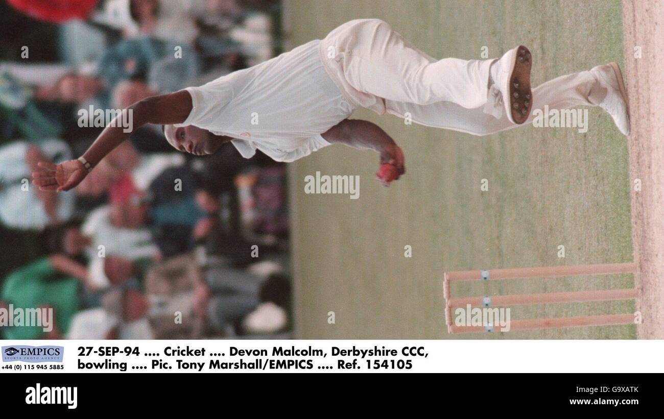 154105 Devon Malcolm Stock Photo - Alamy