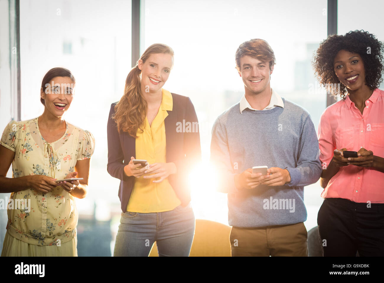 Business people using mobile phone hi-res stock photography and images ...