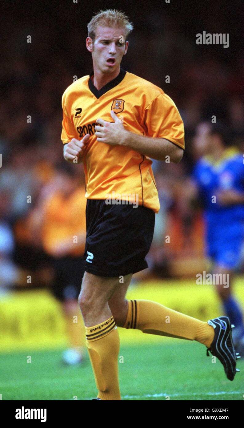 Lawrie dudfield hull city hi-res stock photography and images - Alamy