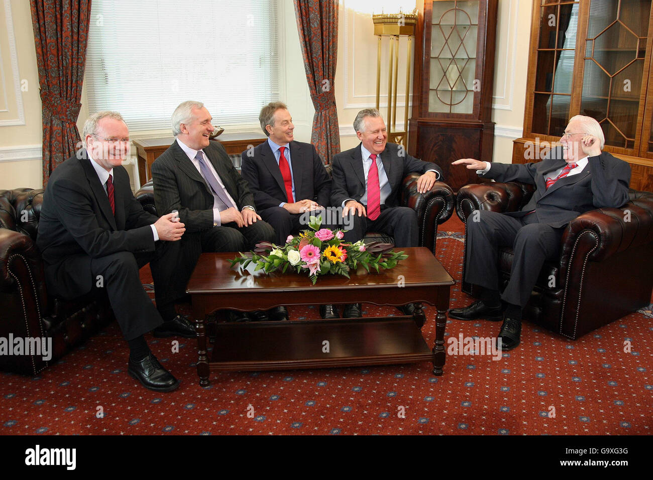 Peter hain martin mcguinness hi-res stock photography and images - Alamy