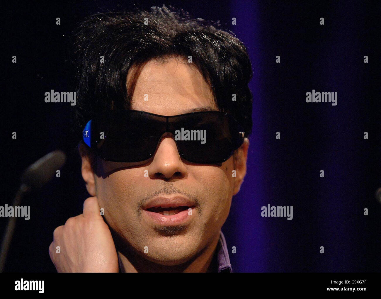 Prince announces his new 21 date tour at the O2 arena, at the Hospital ...