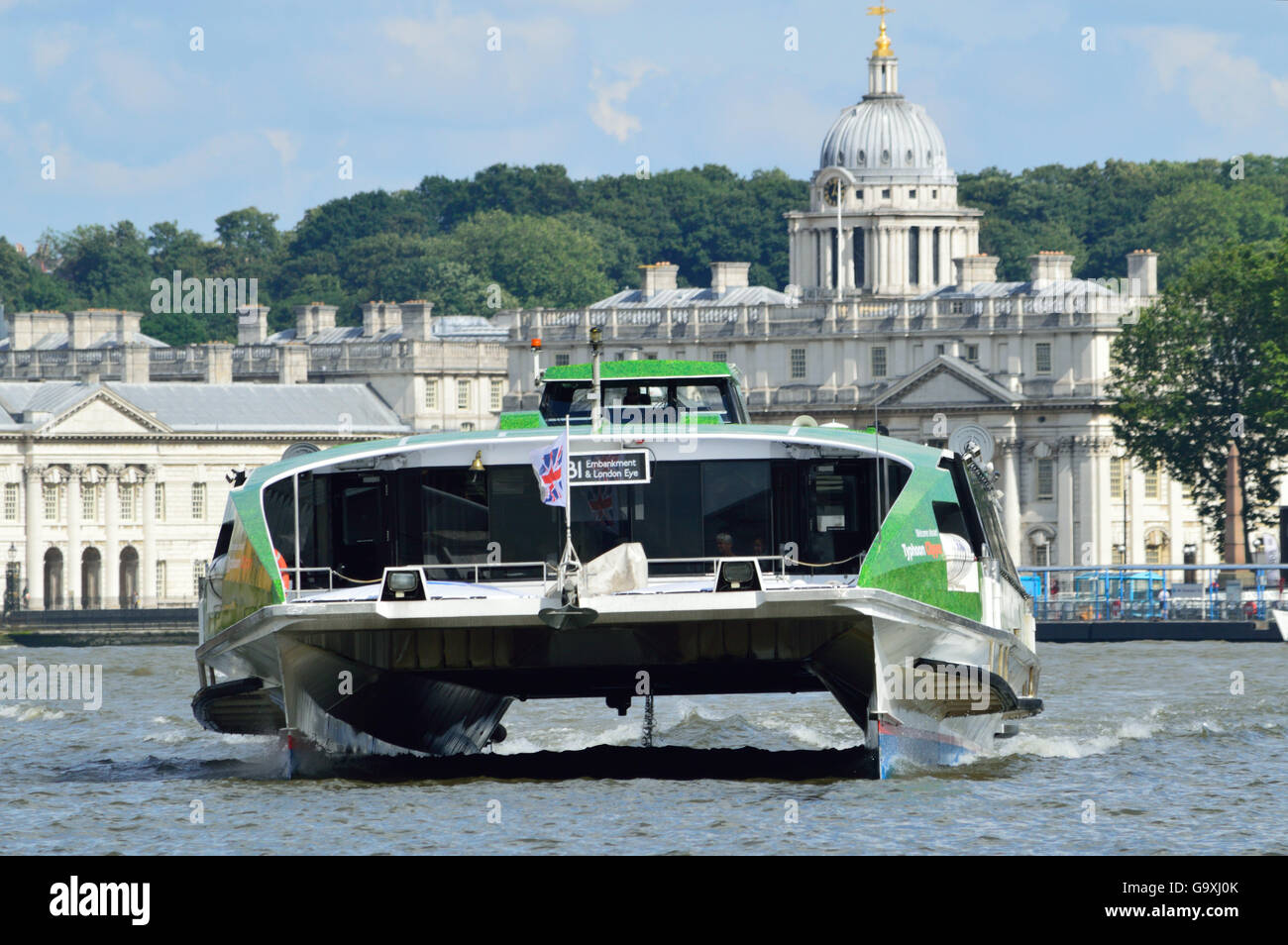 High speed thames clipper hi-res stock photography and images - Alamy