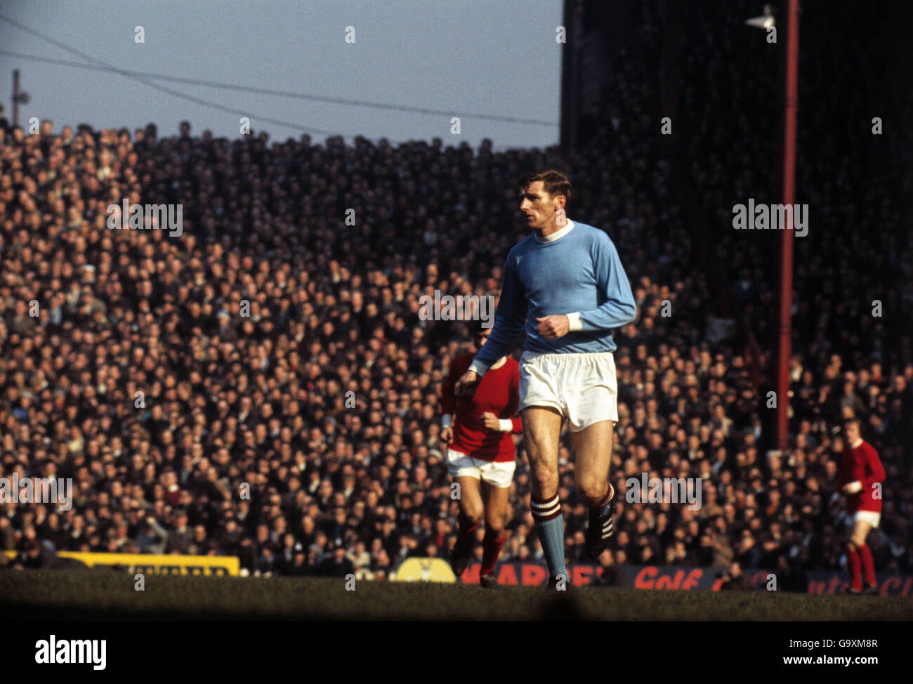 Old v hi-res stock photography and images - Alamy