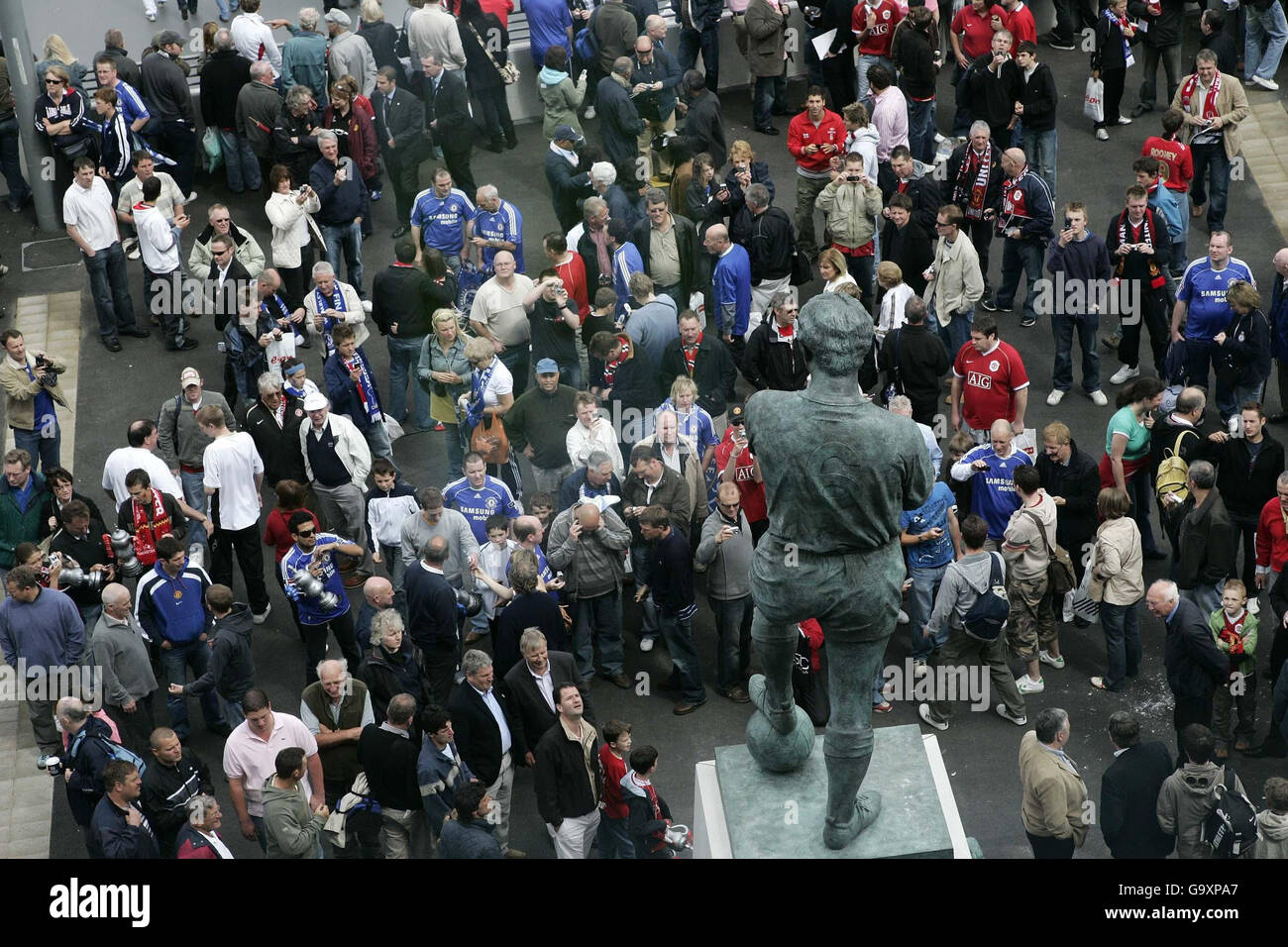 Wembley stadium aerial fa cup hi-res stock photography and images - Alamy