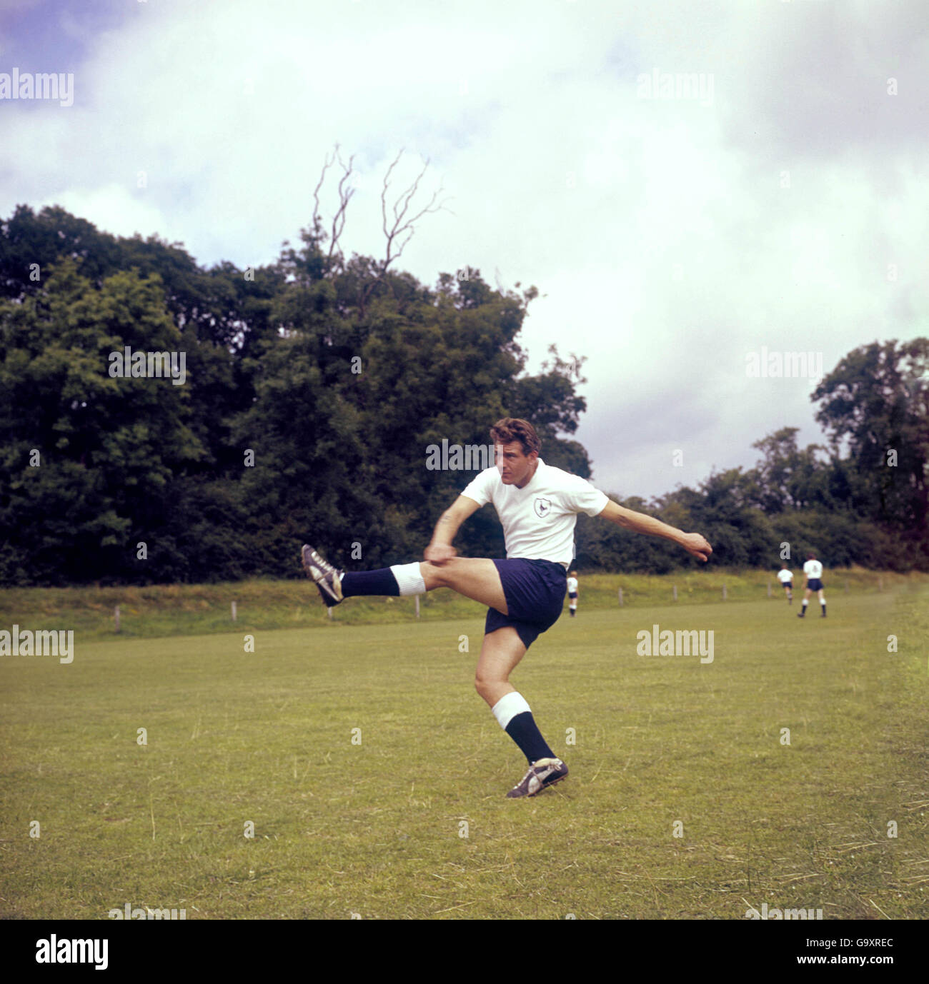 Ron henry tottenham hotspur hi-res stock photography and images - Alamy