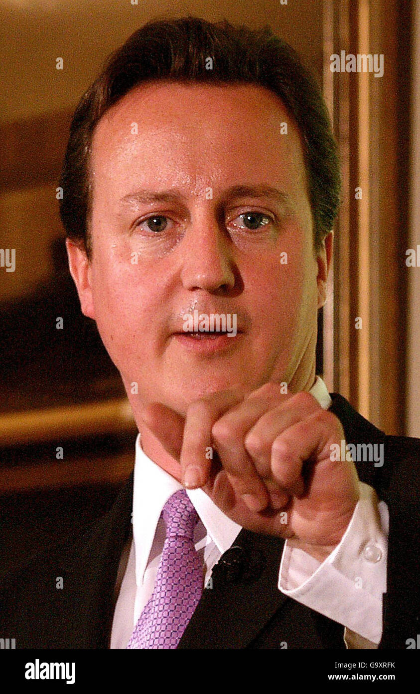 Cameron calls for Iran policy shift Stock Photo - Alamy
