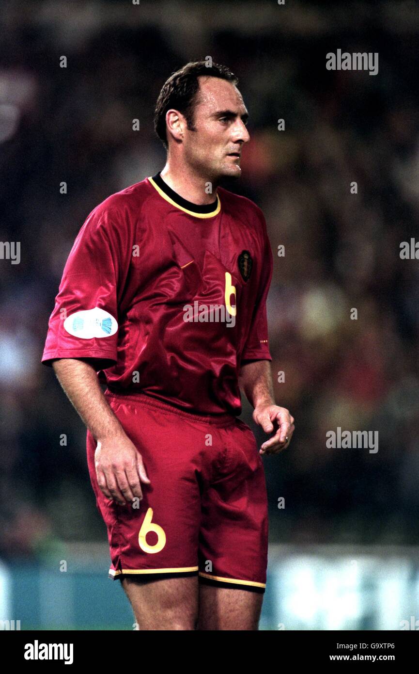 Soccer - World Cup 2002 Qualifier - Group Six - Belgium v Scotland ...