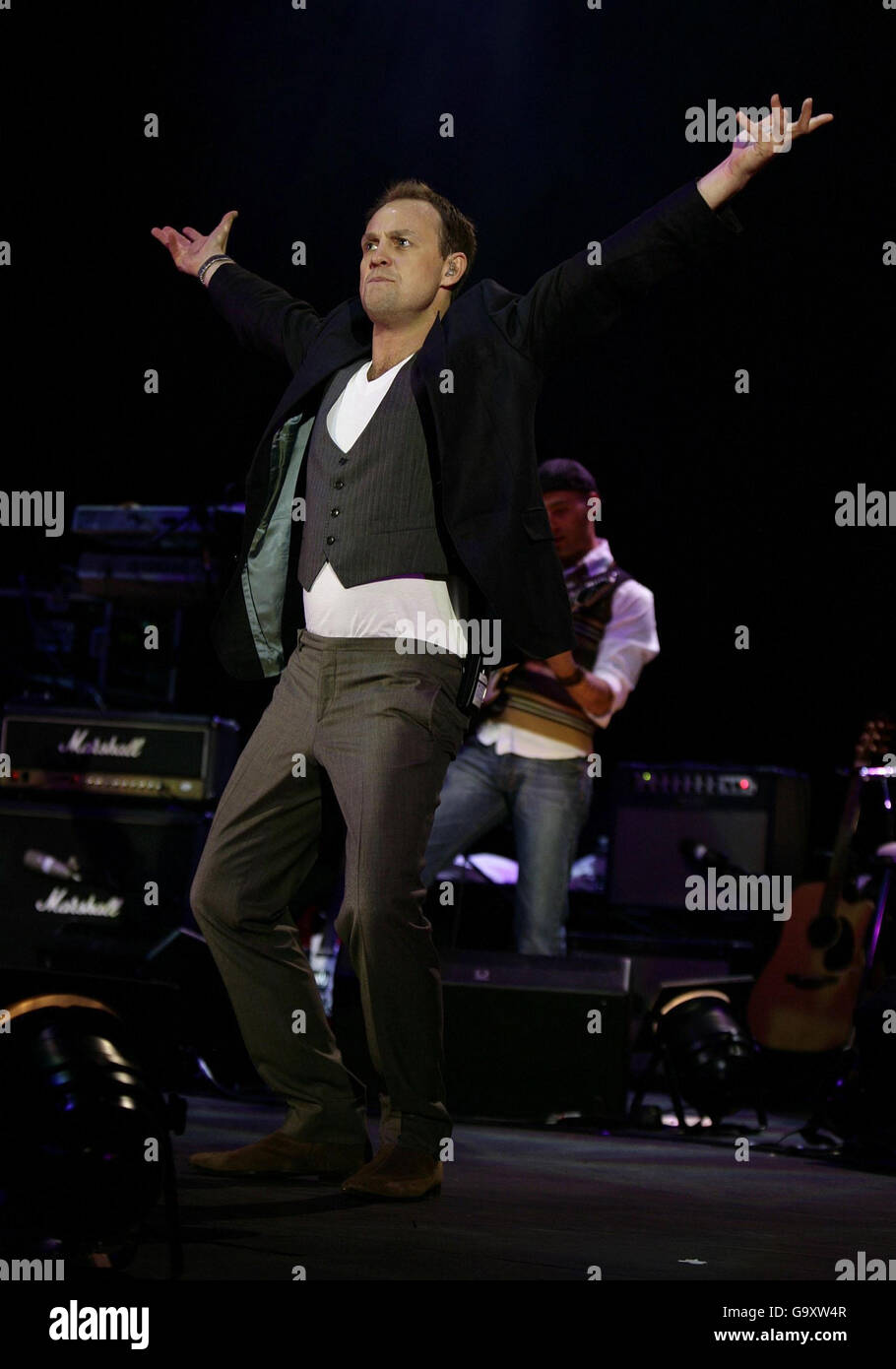 Jason donovan in concert hi-res stock photography and images - Alamy