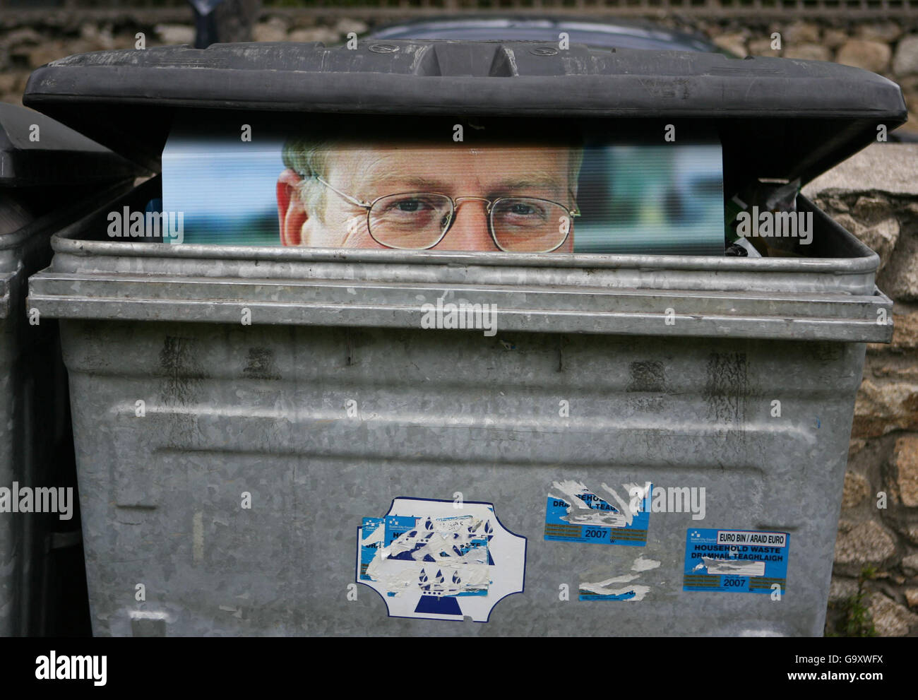 General election poster dublin hi-res stock photography and images - Alamy