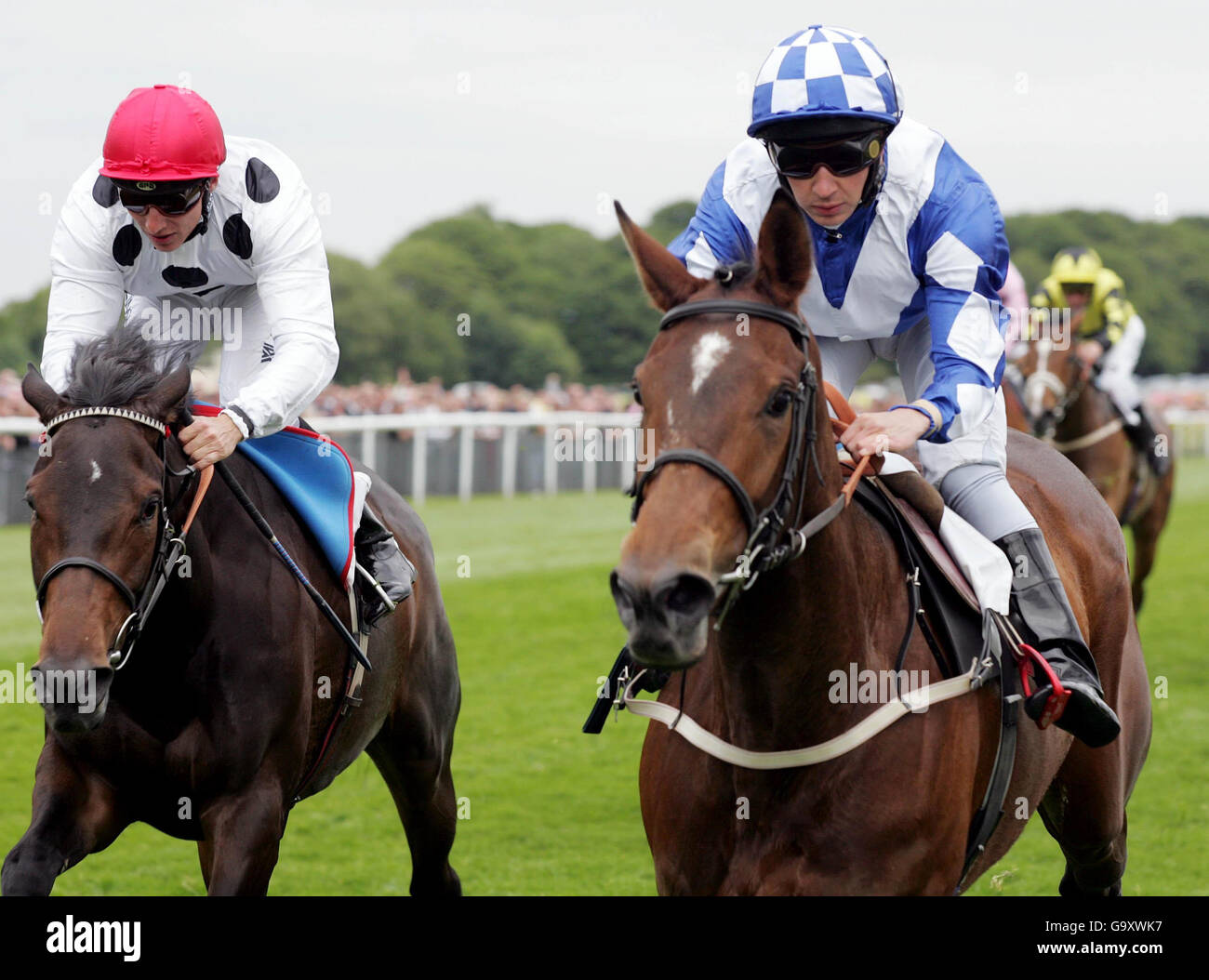 Jamie mackay jockey hi-res stock photography and images - Alamy
