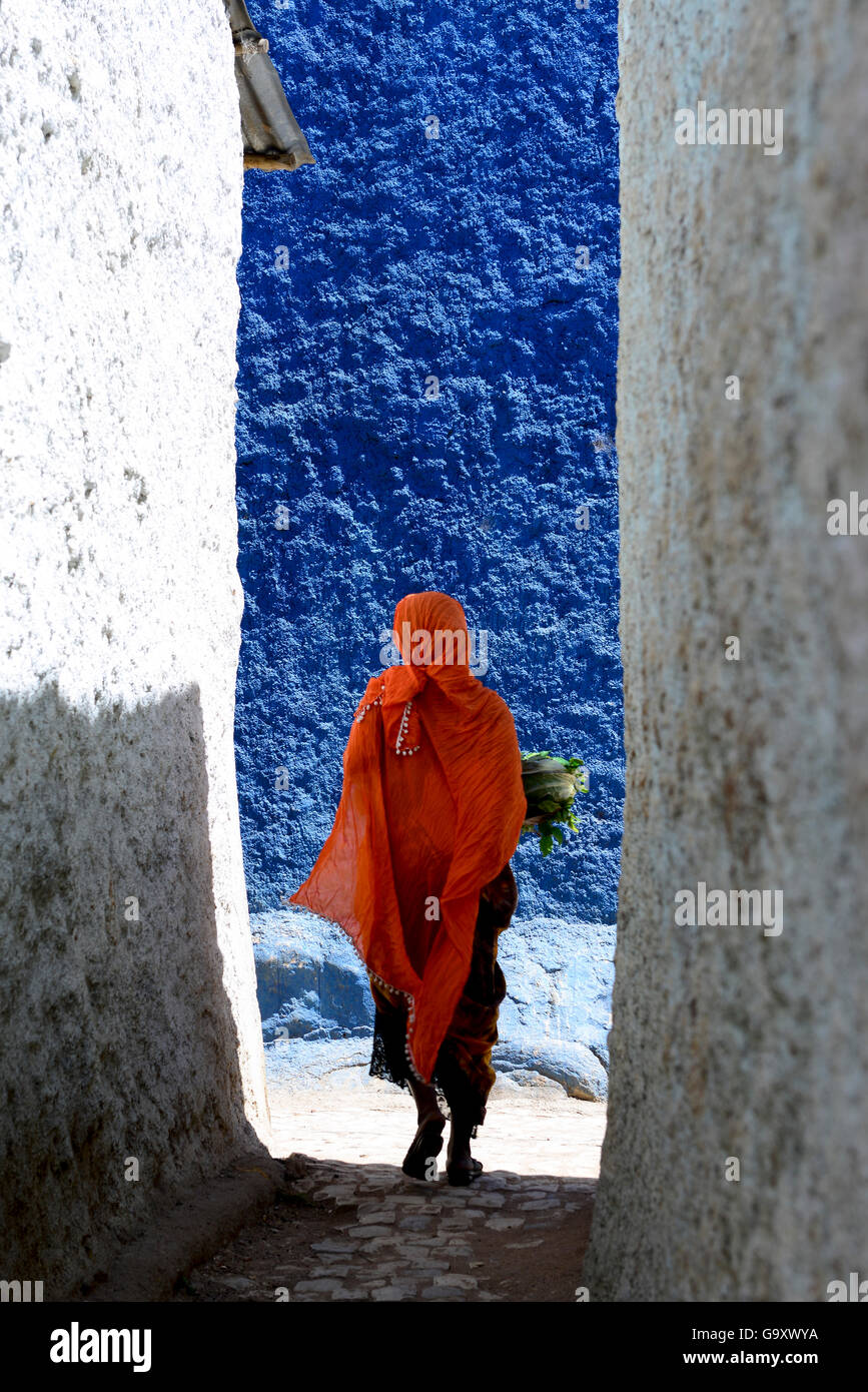 Harar ethiopia woman hi-res stock photography and images - Alamy