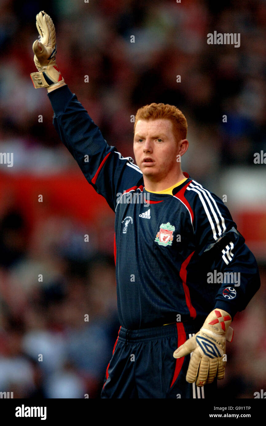 Liverpool goalkeeper david roberts hi-res stock photography and images ...