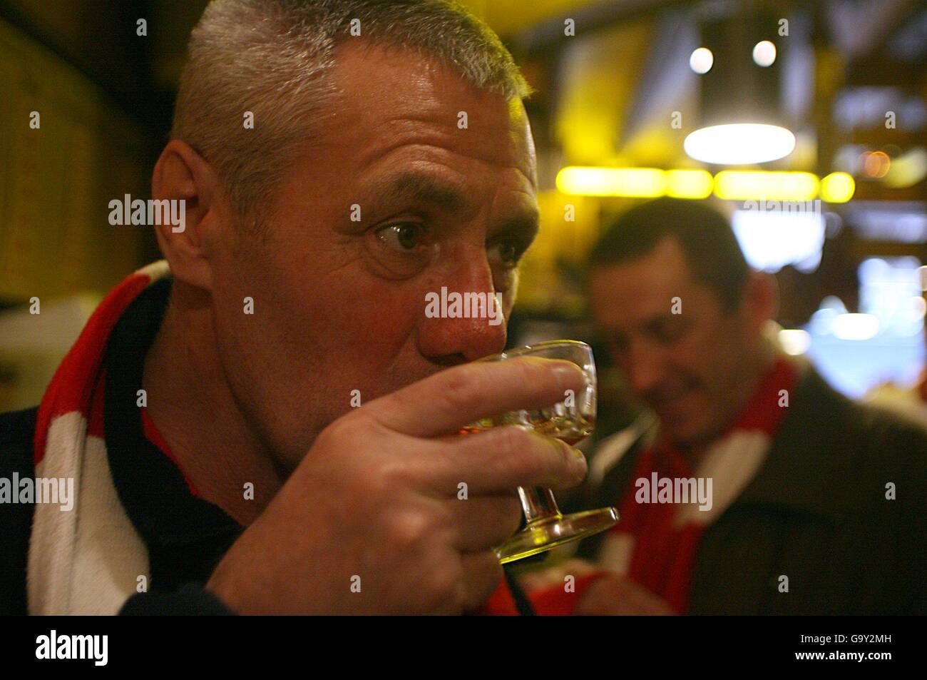 Champions drink hi-res stock photography and images - Alamy