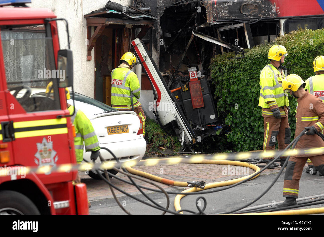 Bus crash in dudley hi-res stock photography and images - Alamy