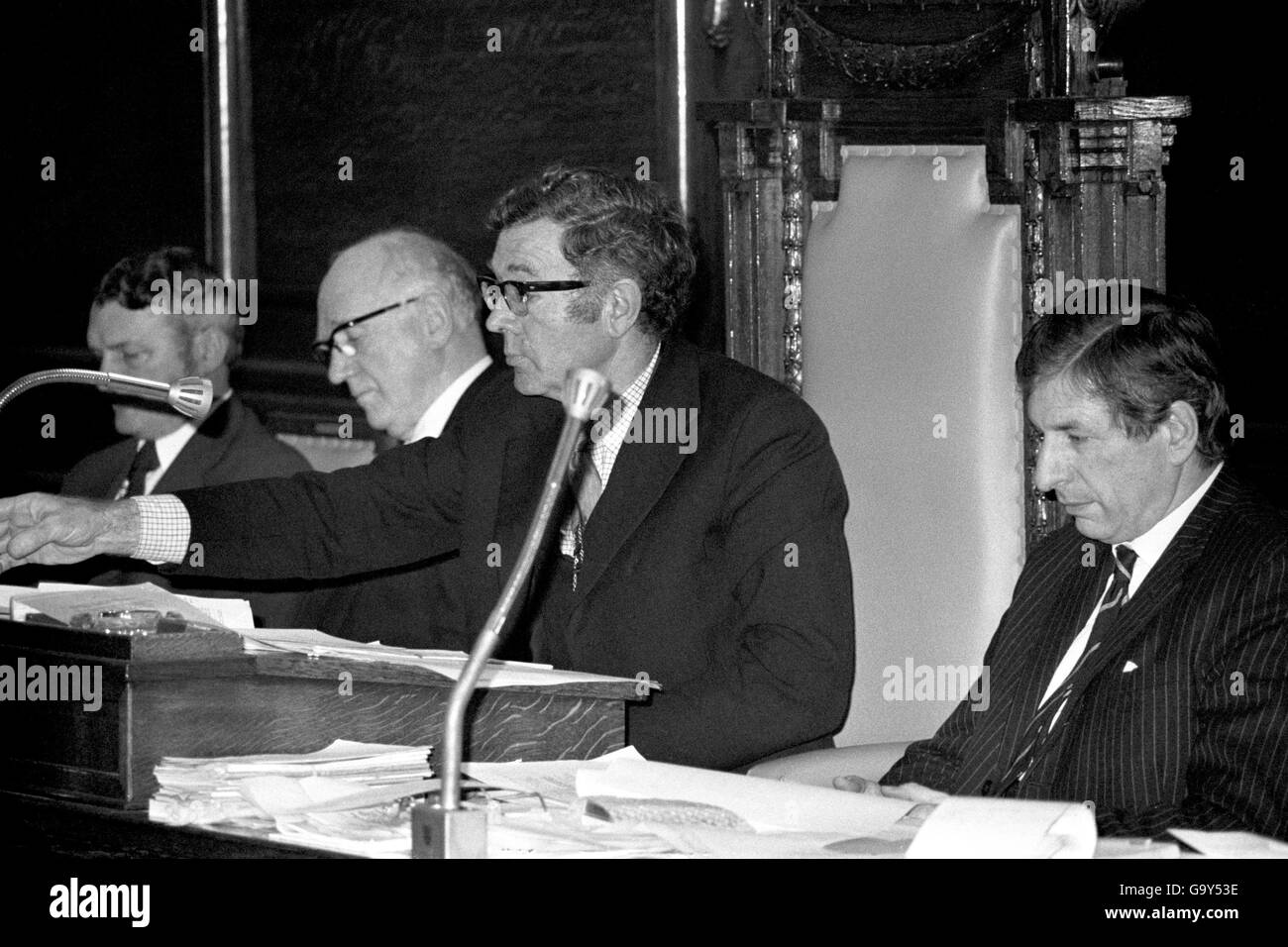 Doctors on meeting Black and White Stock Photos & Images - Alamy