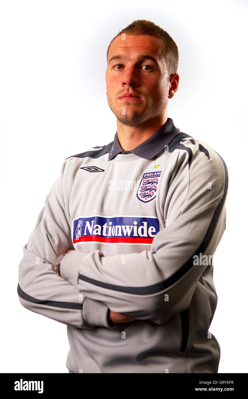 Soccer - Nationwide Player Feature - Paul Robinson - County Hotel ...
