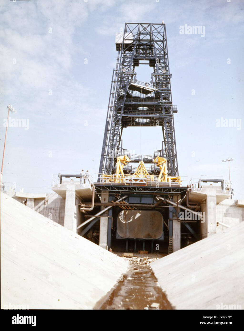 Successful launch atlas missile hi-res stock photography and images - Alamy