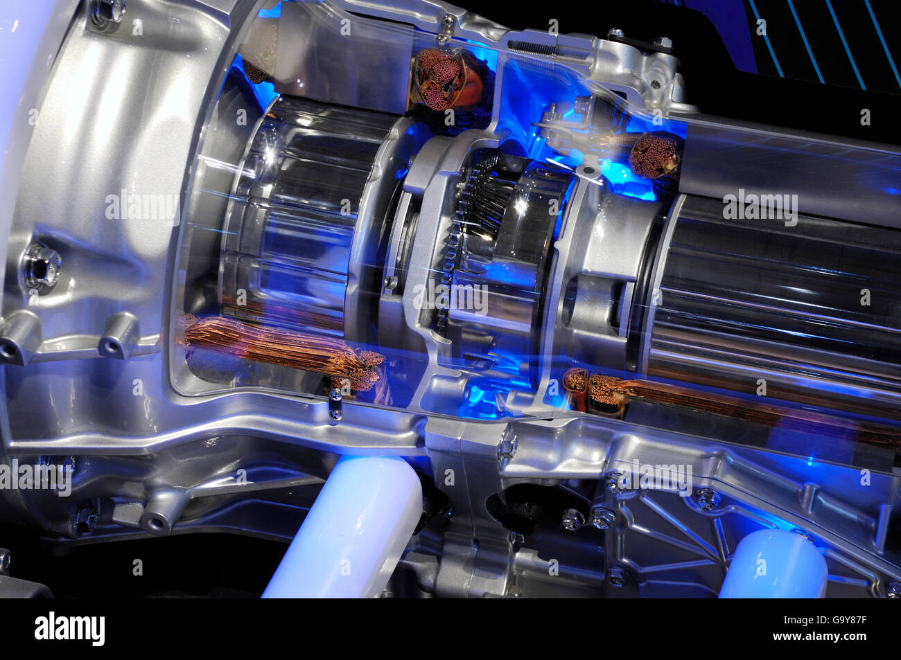 Hybrid Powertrain High Resolution Stock Photography and Images - Alamy