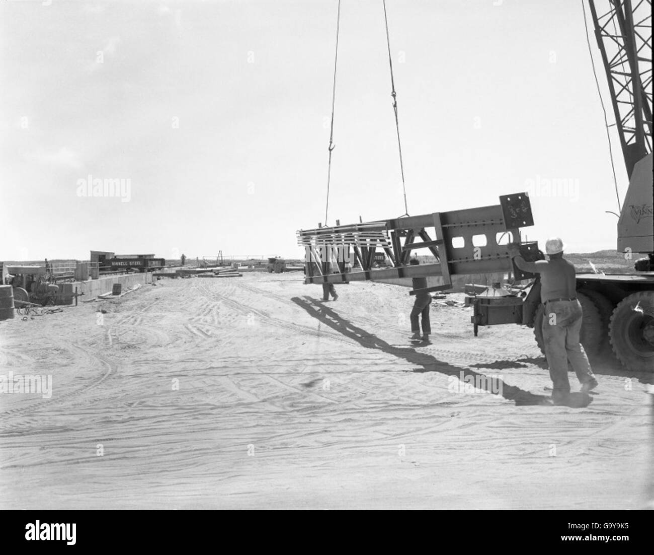 A test launch of the Atlas missile at a General Dynamics facility ...