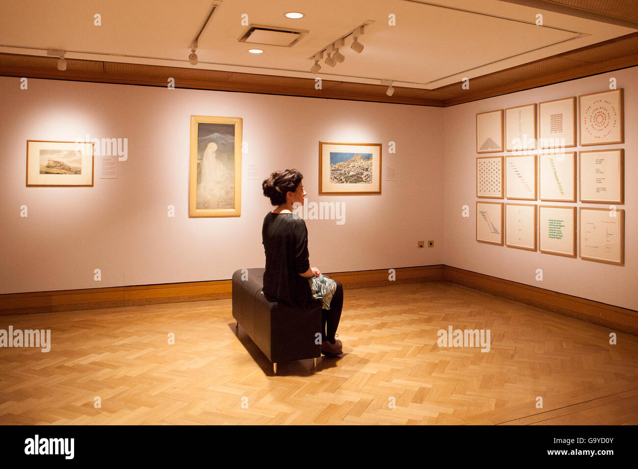 Helen scott hi-res stock photography and images - Alamy