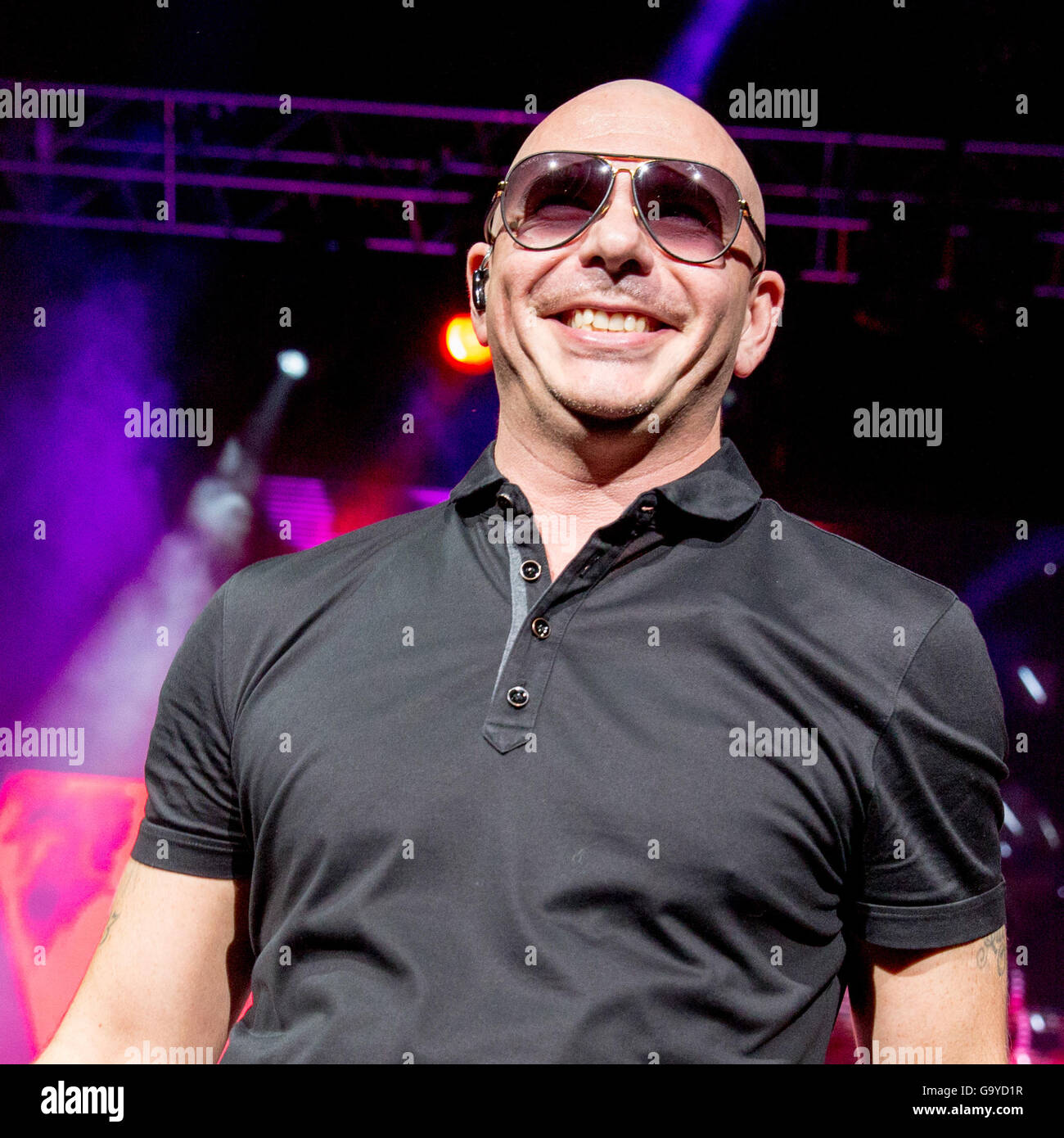 Armando Perez Pitbull Girlfriend