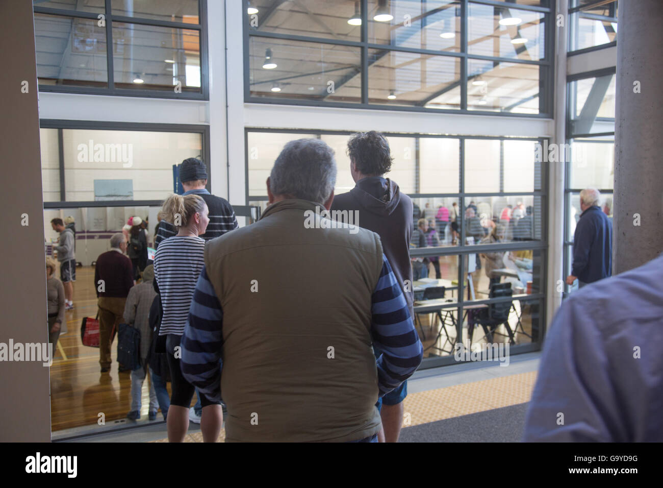 Australians voting hi-res stock photography and images - Alamy