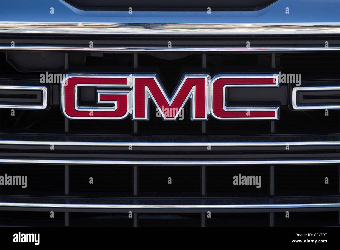 Dodge ram truck engine hi-res stock photography and images - Alamy