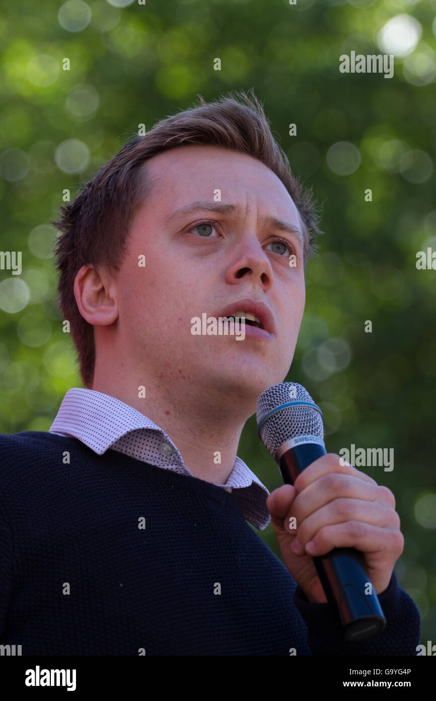 Guardian columnist hi-res stock photography and images - Alamy