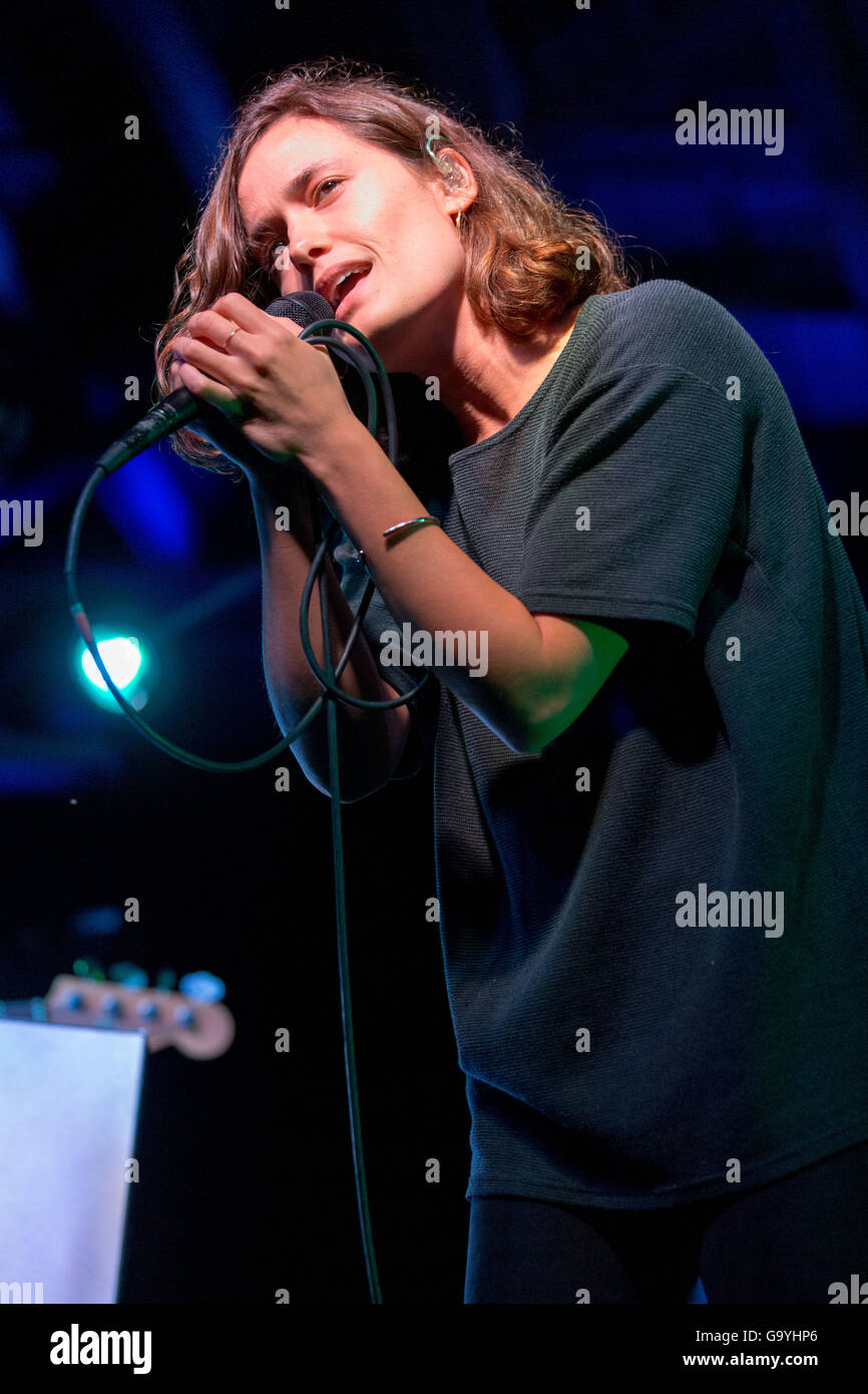 Zutrau hi-res stock photography and images - Alamy