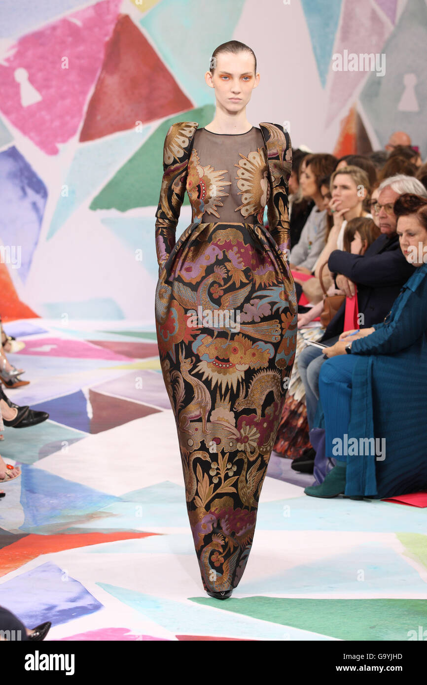 Paris, France. 4th July, 2016. A model wears a creation by French ...