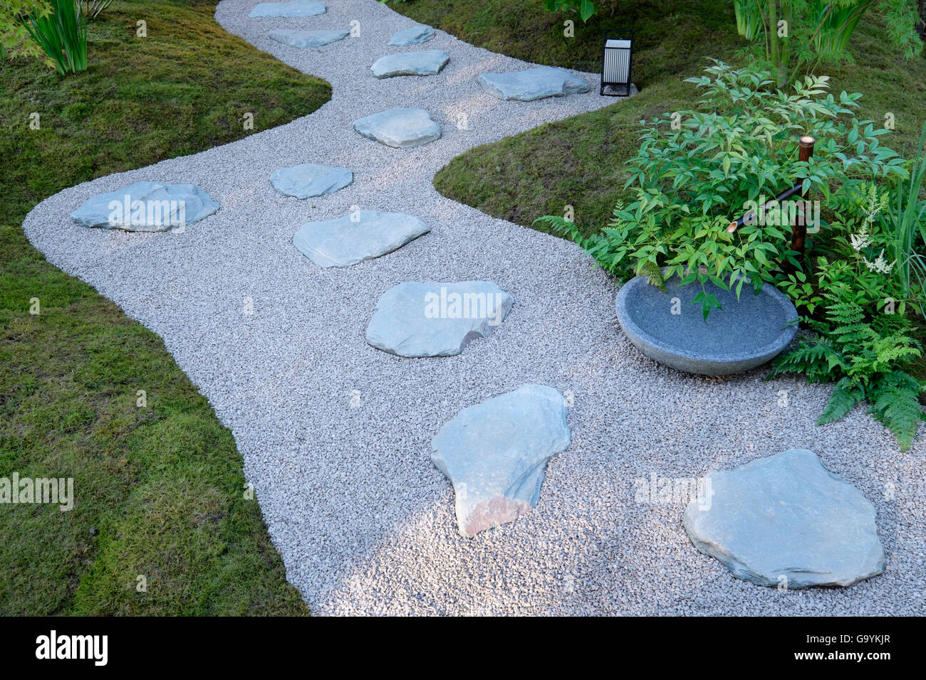 The Japanese Summer Garden designed by Saori Imoto at the RHS Annual ...