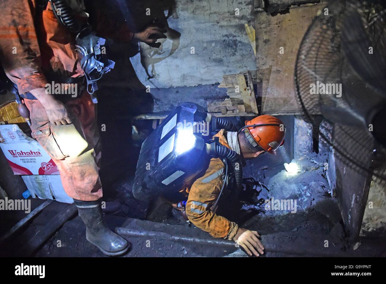 Underground accidents hi-res stock photography and images - Alamy