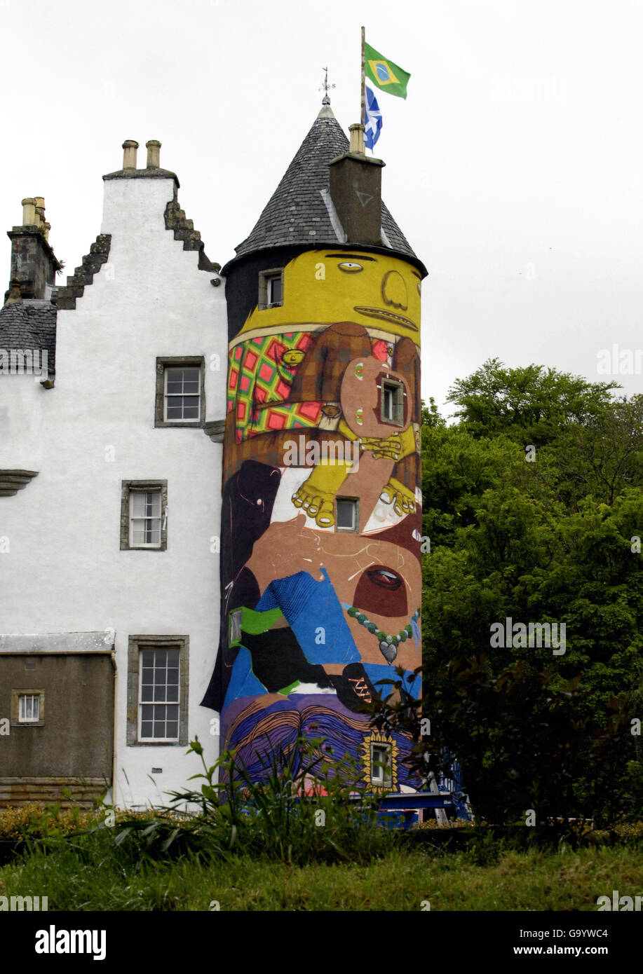 Kelburn castle hi-res stock photography and images - Alamy