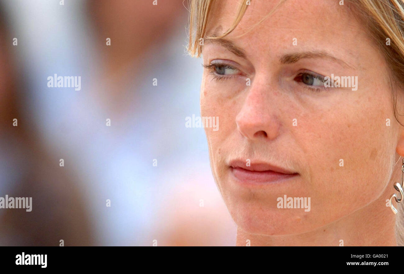 Kate mccann in praia da luz hi-res stock photography and images - Alamy