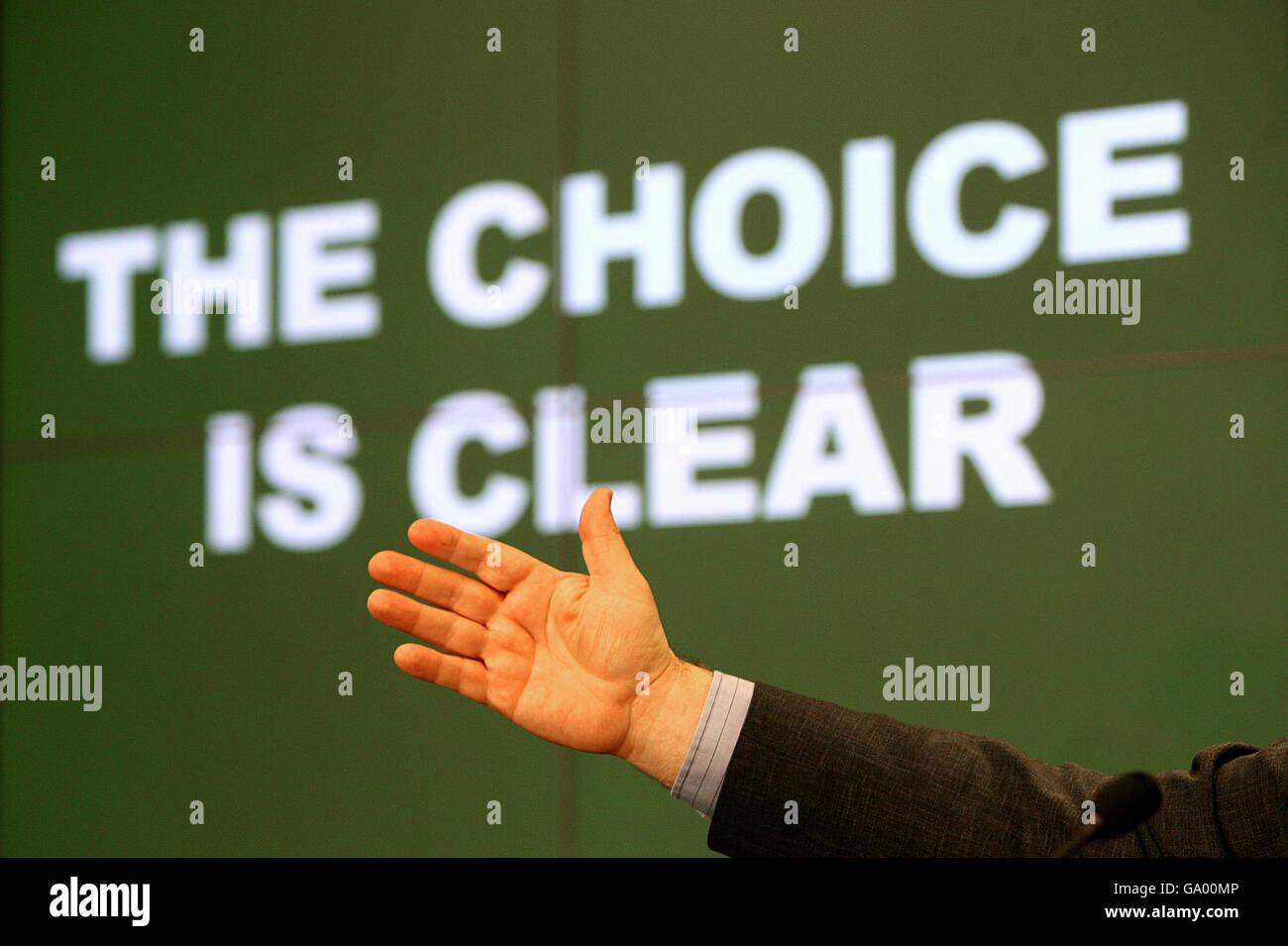 Fianna Fail press conference Stock Photo - Alamy